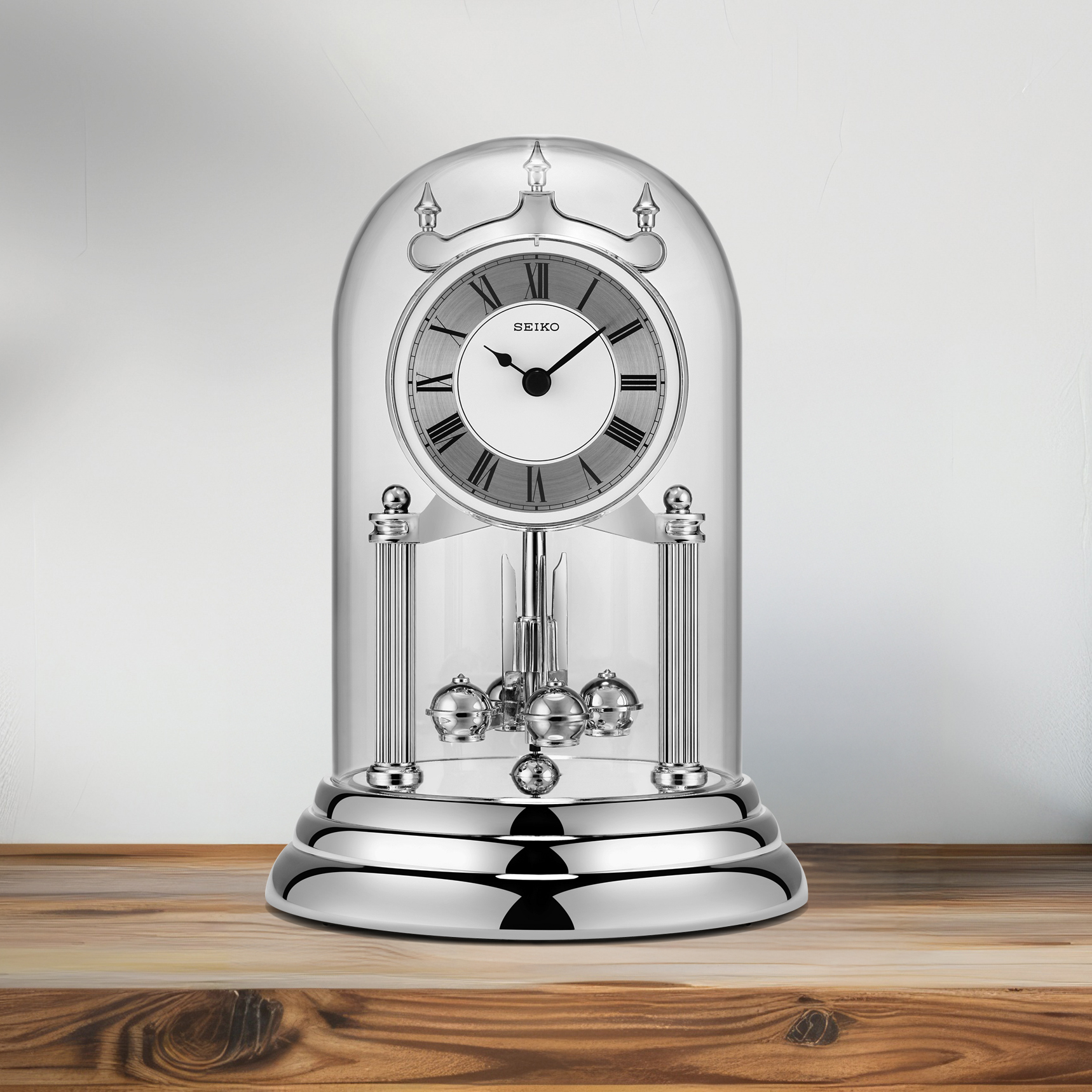 Seiko Traditional Silver-Coloured Glass Dome Rotating Pendulum Mantel ...